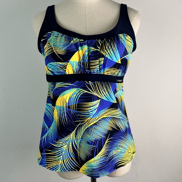 ZeroXposur | Swim | Zeroxposur Tankini Top | Poshmark